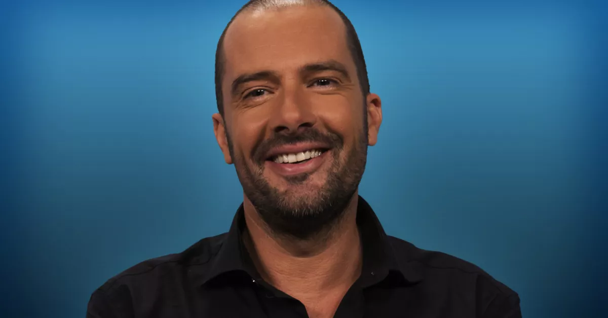 AKOUSTIK 1ERE | FranceTvPro.fr